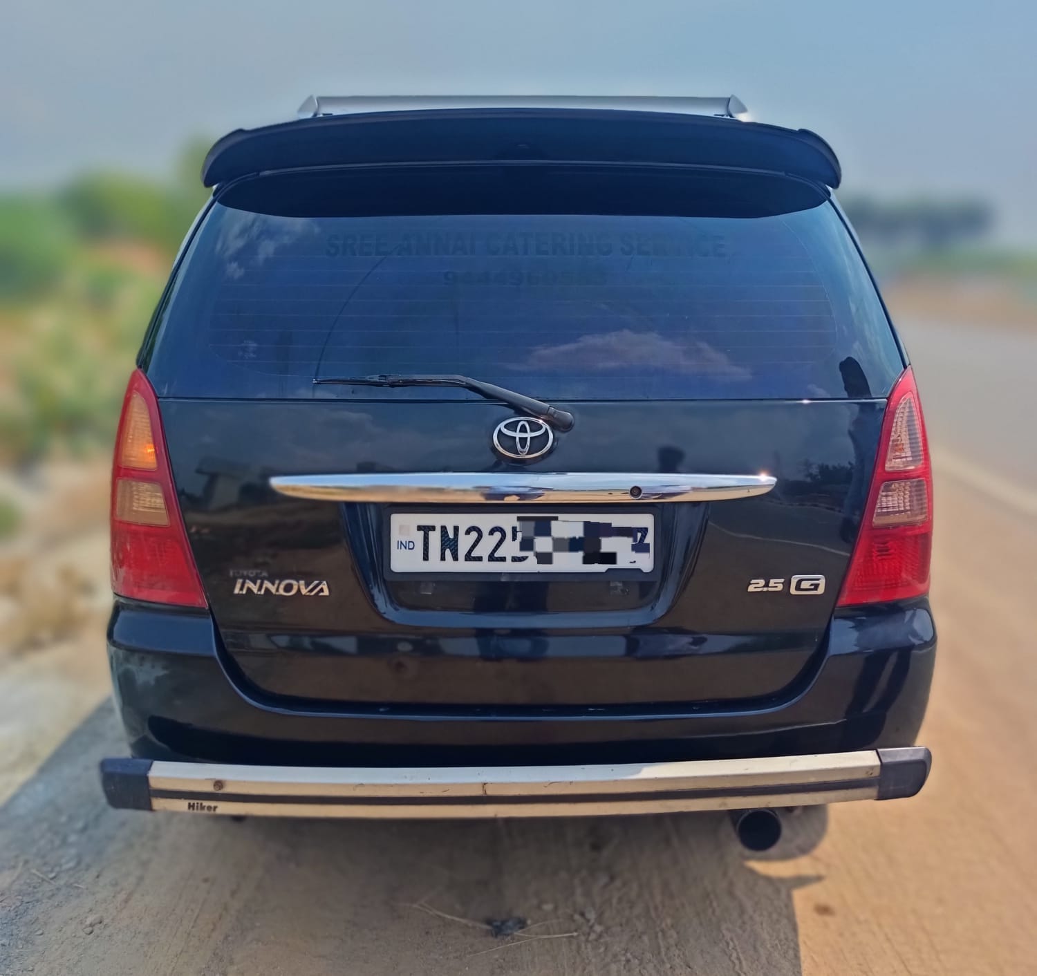 Toyota Innova 2.5G – Manocars